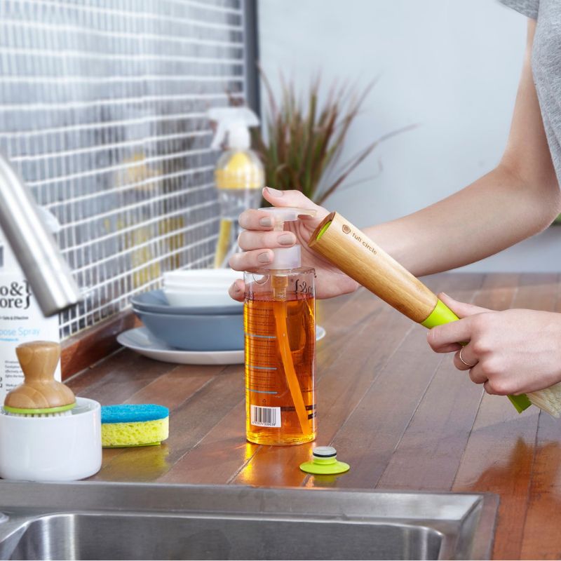 Full Circle Suds Up Soap Dispensing Dish Brush and Refills – My Green Stuff